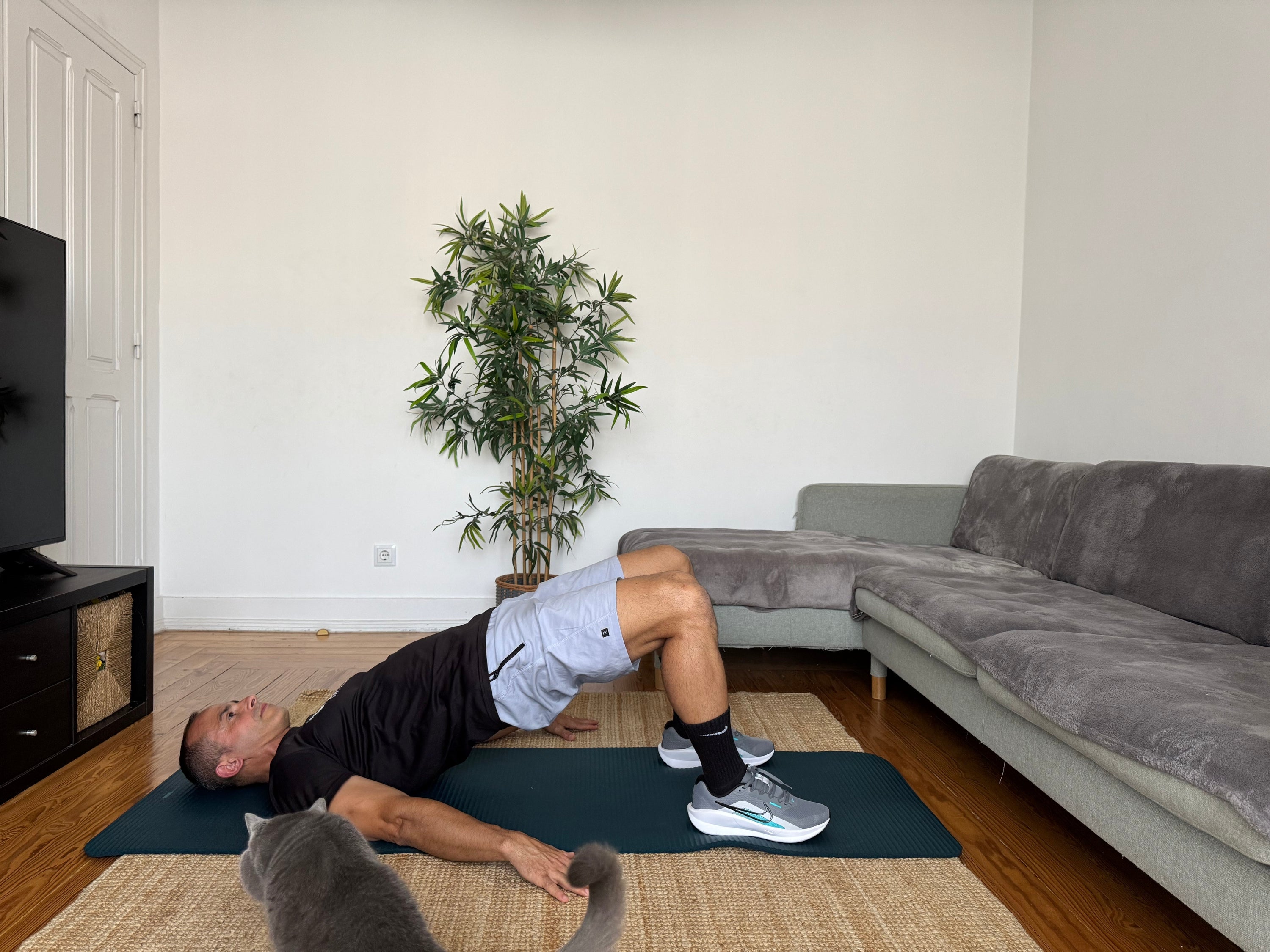 Isquiotibiais: Treino de 20 Minutos em Casa – Treino Em Casa